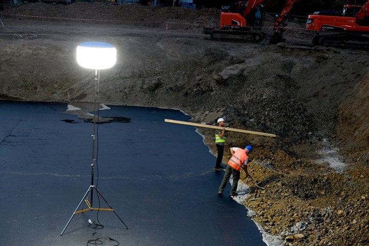 VALGUSMAST 6M LED - Ramirent Baltic AS